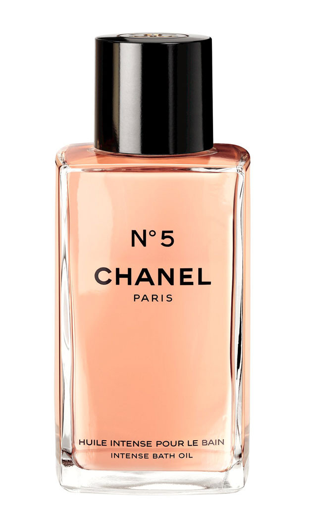 Chanel No. 5 Intense Bath Oil from Holiday Gift Guide 2013: Best Beauty ... Chanel No. 5 Intense Bath Oil from Holiday Gift Guide 2013: Best Beauty ...