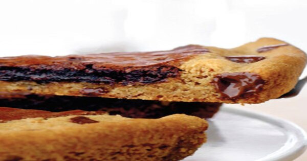 Theres A Papa Johns Cookie Brownie Here Are The New Fast Foods You Need To Try In 2016 E News