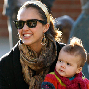 Photos From Hollywoods Hottest Moms E Online