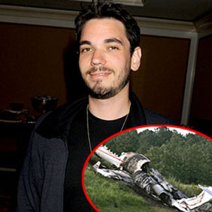 DJ AM Survived Plane Crash—but It Killed Him Anyway, Family Says | E! News