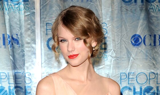 Most Perfect Pout at the People's Choice Awards! | E! News