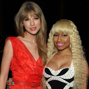 Nicki Minaj Picks a Feud With Taylor Swift After VMAs Snub