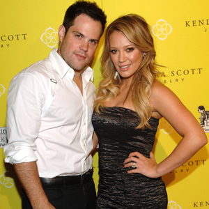 Hilary Duff Splits From Husband Mike Comrie - E! Online