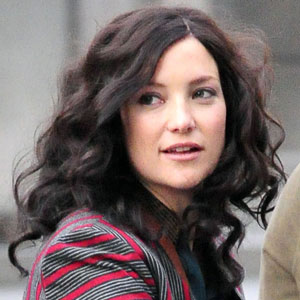 Brown Out! Kate Hudson (and Her Hair) Get in Touch With the Dark Side