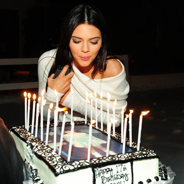 Photos From Kendall Jenners 17th Birthday Party E Online