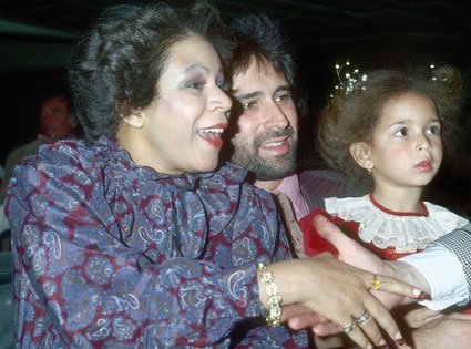 MInnie Riperton & Maya Rudolph from Celebrity Mothers & Daughters | E! News