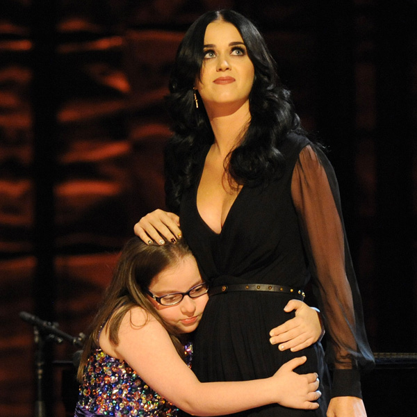 Watch: Katy Perry's Amazing Duet With Autistic Girl - E! Online