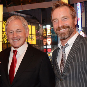 Victor Garber Confirms He's Gay, Living With Longtime Partner Rainer ...