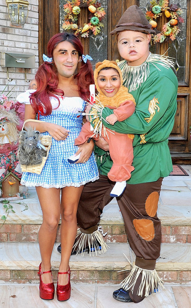 The Snookis from Celebrity Swapoween | E! News