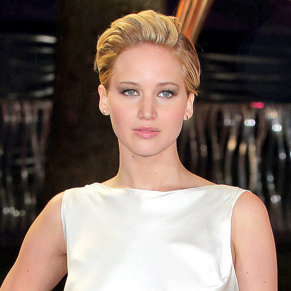 Jennifer Lawrence Hugs A Crying Fan At Catching Fire Premiere