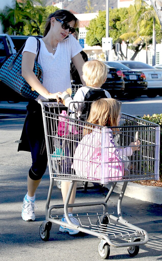 Jennifer Garner Samuel Jennifer Garner Carrying Samuel In LA
