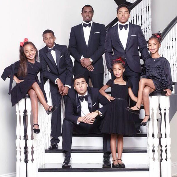 Sean "Diddy" Combs, Howard Stern Share Holiday Cards - E! Online