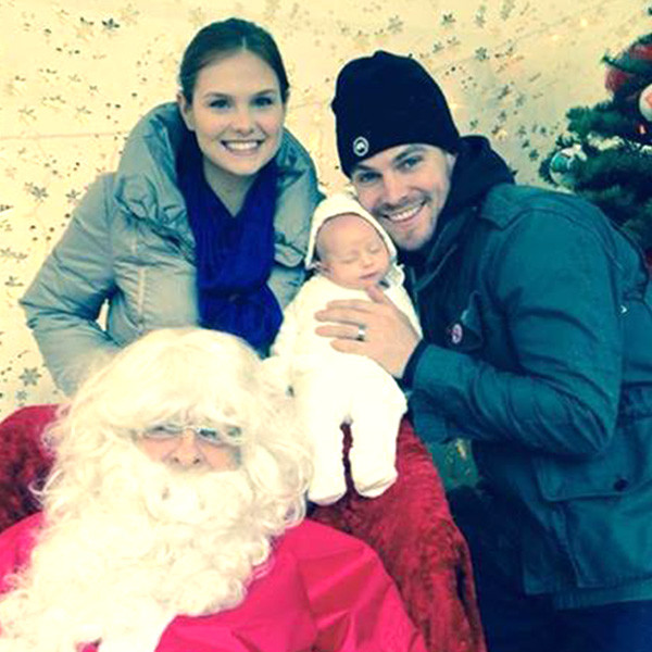 Stephen Amell's Infant Daughter Meets Santa Claus! - E! Online