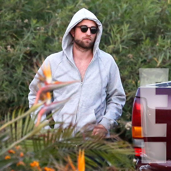 Photos from Robert Pattinson's Malibu Beach Day