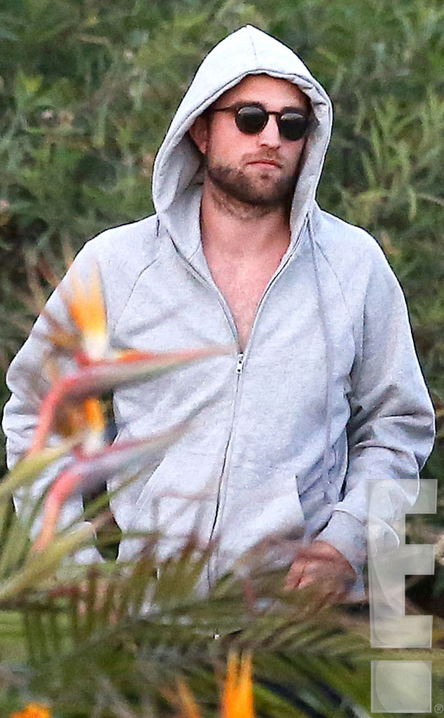 Photos from Robert Pattinson's Malibu Beach Day