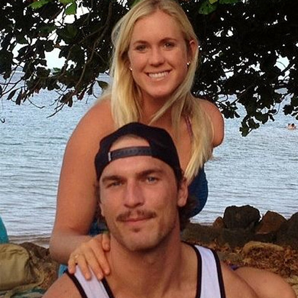 Bethany Hamilton Is Pregnant! Surfer & Hubby Expecting First Child - E ...