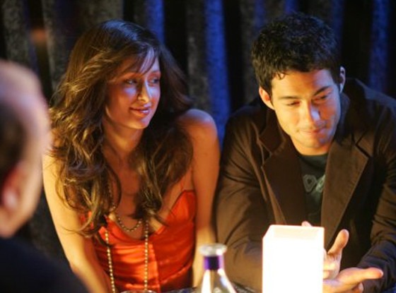 Brian Hallisay 5 Things To Know About Jennifer Love Hewitts Fiancé
