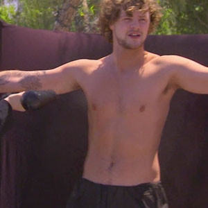 Jay McGuiness Has a Spray Tan Disaster—Watch Now! - E! Online