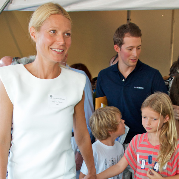Gwyneth Paltrow And Look Alike Apple Are Adorable E Online Uk