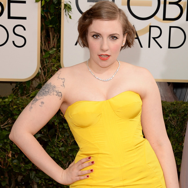Exclusive Check Out Lena Dunhams Bright Yellow Golden Globes Dress
