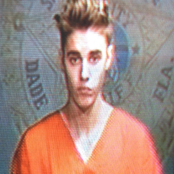 Justin Bieber Wears Orange Jumpsuit, Judge Sets Bail at $2,500 - E! Online