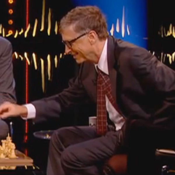 Watch Bill Gates Lose at Chess in 79 Seconds