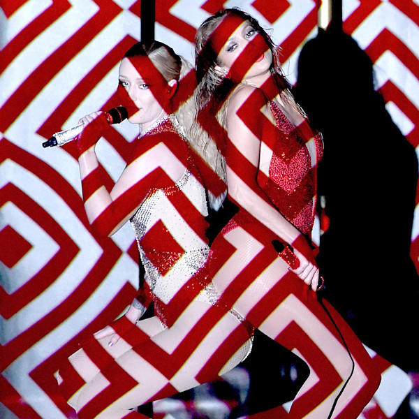 Watch: J.Lo's 'Booty' Performance Closed the AMAs