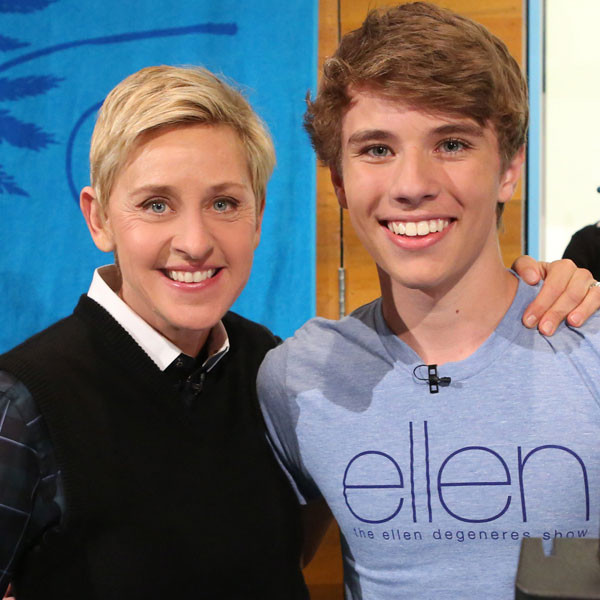 Ellen DeGeneres Interviews Internet Sensation #AlexFromTarget! - E! Online