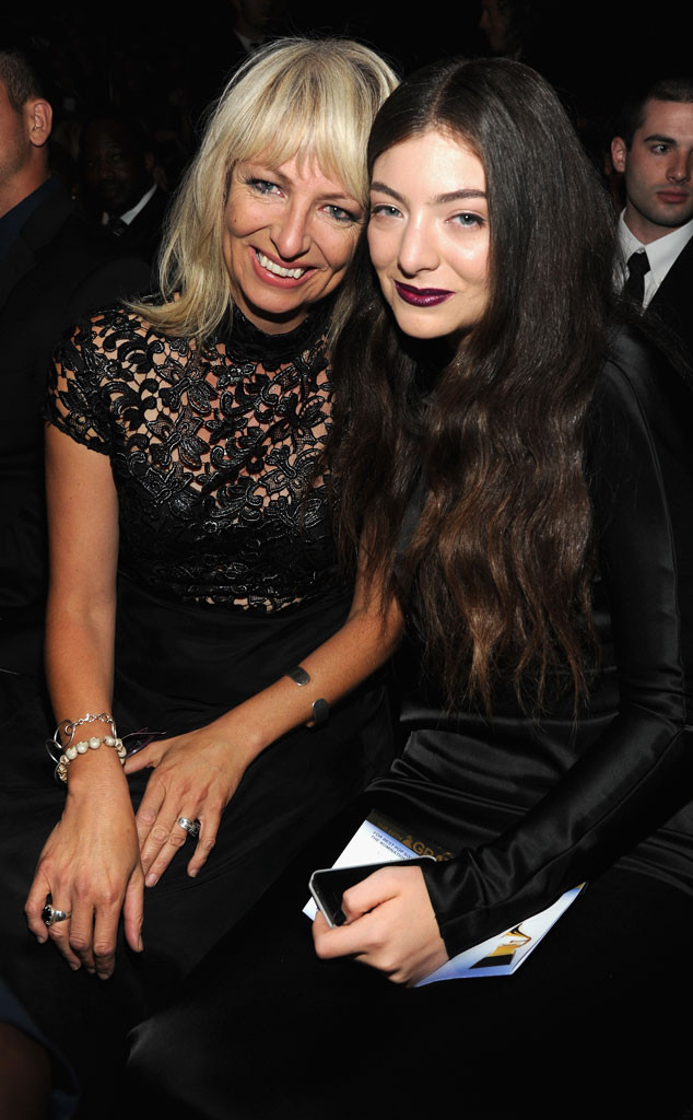 Lorde & Sonja Yelich from Parents as Red Carpet Dates | E! News