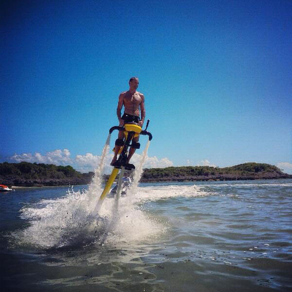 Tim McGraw Goes Shirtless, Shows Off Eight-Pack Abs—See the Pic - E! Online