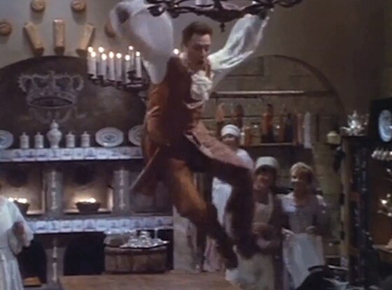 Break It Down! Christopher Walken Can't Stop Dancing in Viral Mashup ...