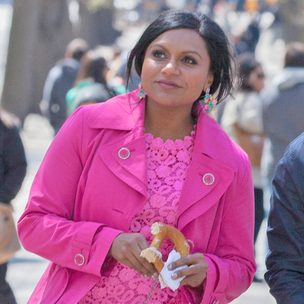 The Mindy Project: Mindy's Romantic Finale Looks Revealed! - E! Online