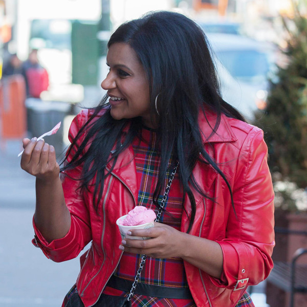 All of Mindy Kaling's Looks in The Mindy Project's Romantic Season 2 Finale