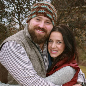 Zac Brown Welcomes His Fifth Child—and First Son—With Wife Shelly | E! News