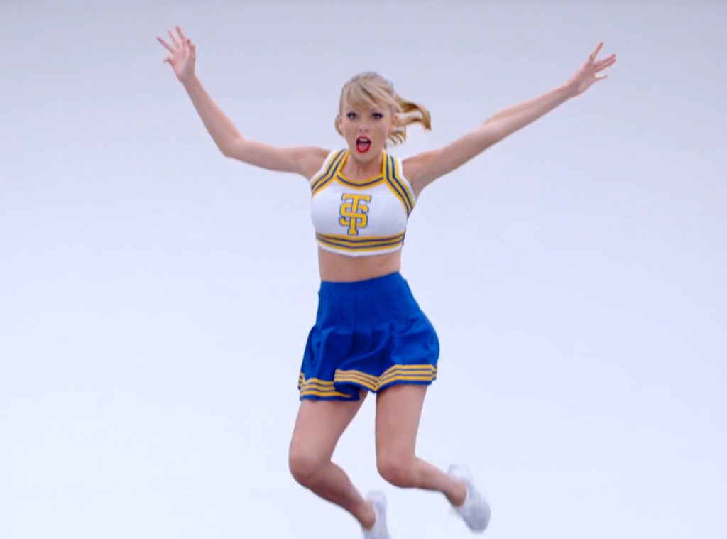 Golden Robot from Taylor Swift's Shake It Off Style