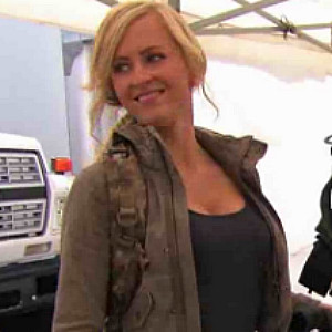 WATCH: Summer Rae's Action Movie Role - E! Online