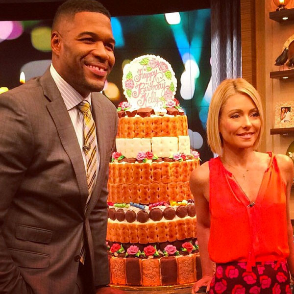 Kelly Ripa Celebrates Her 44th Birthday! - E! Online