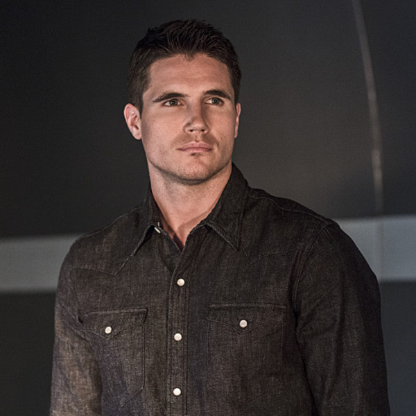 Meet Half of The Flash's Newest Superhero: Firestorm! - E! Online