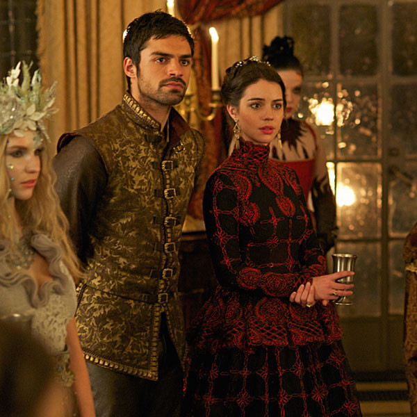 Reign's Love Triangle Is Becoming a Love Square - E! Online