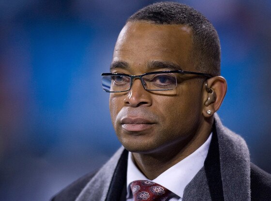 Stuart Scott Dies: ESPN Anchor Was 49, Battled Cancer | E! News