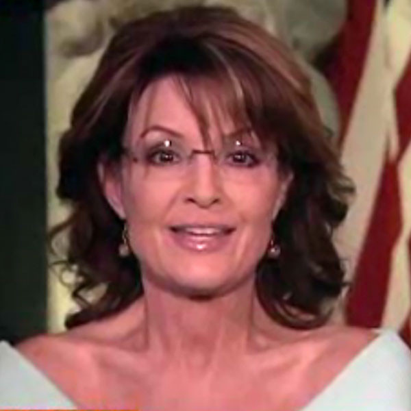 Sarah Palin to 'Smoke the Peace Pipe' With PETA?! Watch Now to See! - E ...
