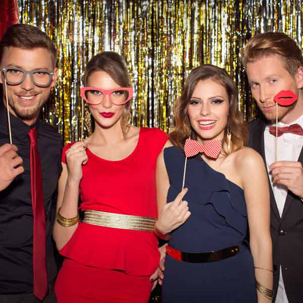 How to Host an A-List Awards Show Party