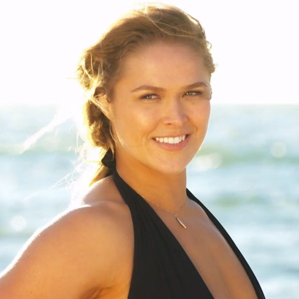 UFC Champion Ronda Rousey Heats Up SI’s Swimsuit Issue - E! Online