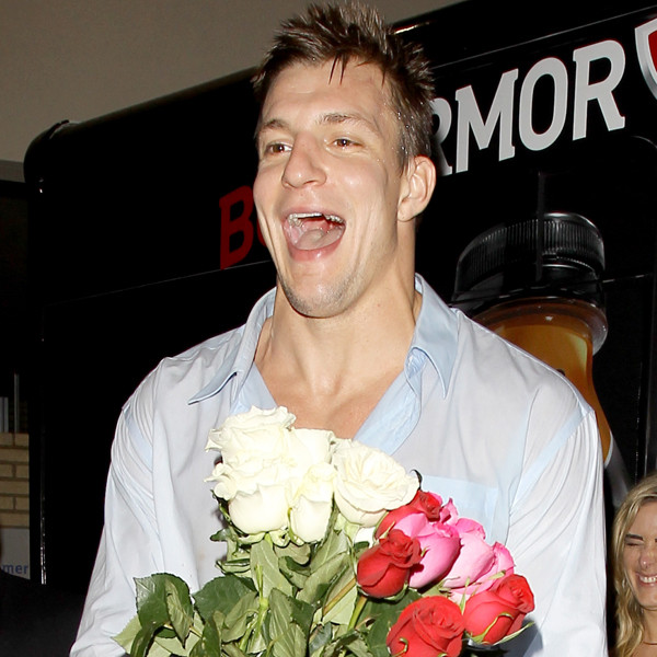13 Reasons Rob Gronkowski Should Be the Next Bachelor