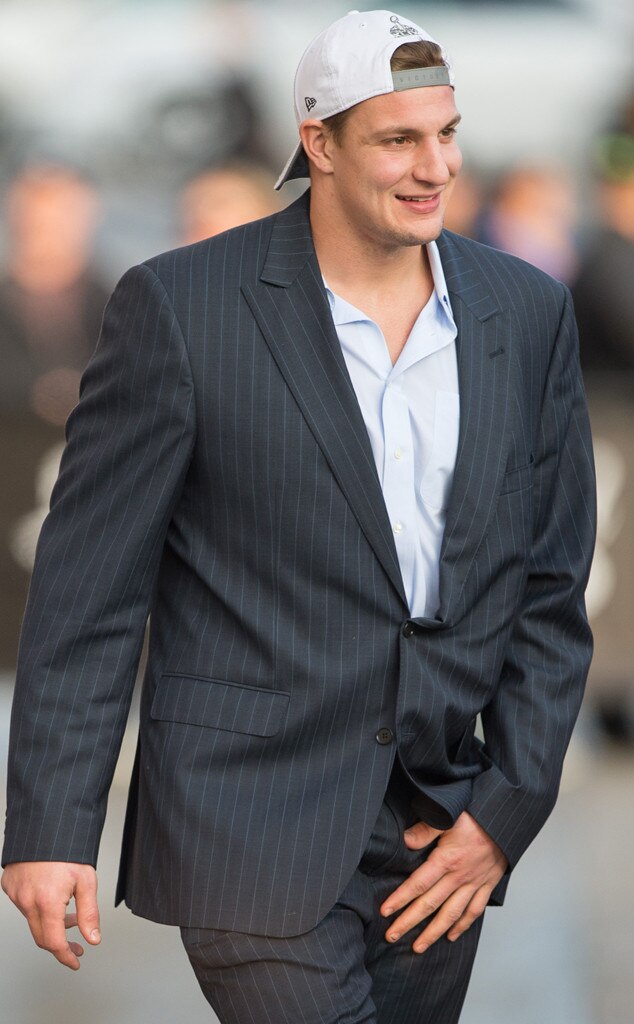 13 Reasons Rob Gronkowski Should Be the Next Bachelor | E! News