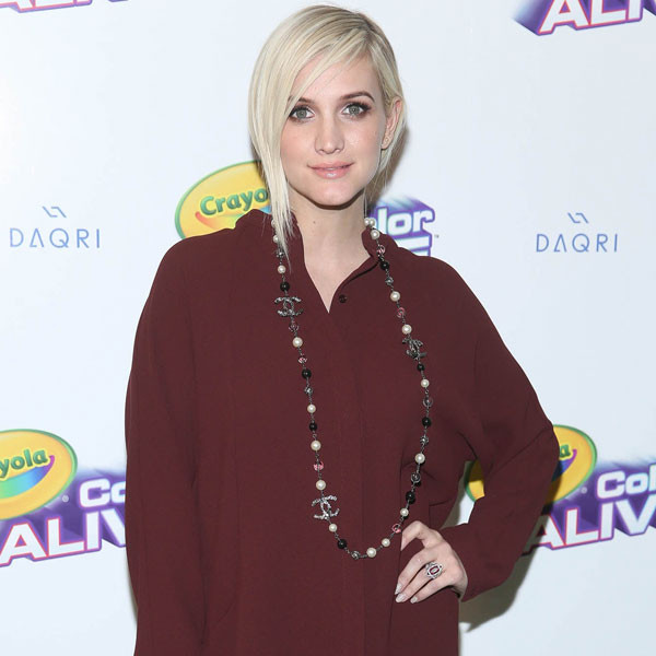 Baby Girl on the Way for Ashlee Simpson & Evan Ross!