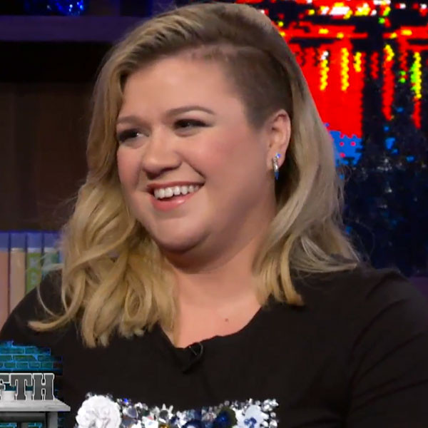 Kelly Clarkson is Coming Back to Idol! - E! Online