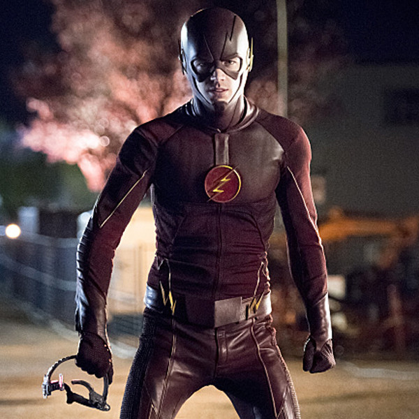 Whoa, The Flash Just Upgraded Barry's Superhero Suit! - E! Online