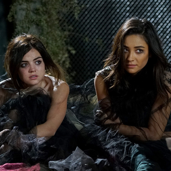 Pretty Little Prom Time: Check Out The PLL Prom Dresses!