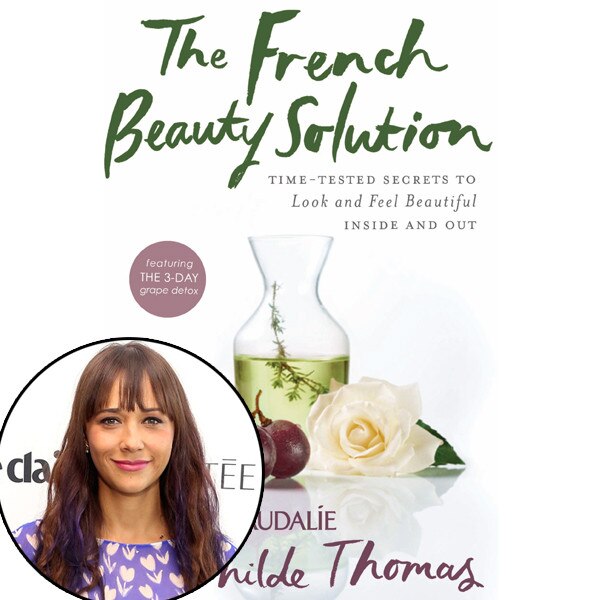 Rashida Jones from Beach Books: What Stars Are Reading This Summer | E ...